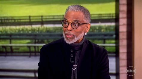 Levar Burton Makes Fierce Political Statement On The View