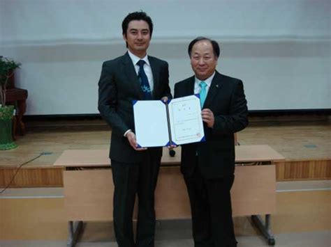 탤런트 이세창 김천시장애인종합복지관 홍보대사 위촉 • 한길뉴스