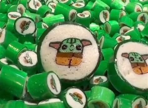 خلاقیت جالب یک مرد خلاق در تبدیل نقاشی بچه ها به پاستیل و آبنبات اصلا