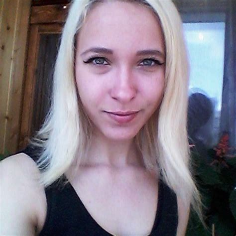 Alisa Lee Cam Model Free Live Sex Show Chat Stripchat