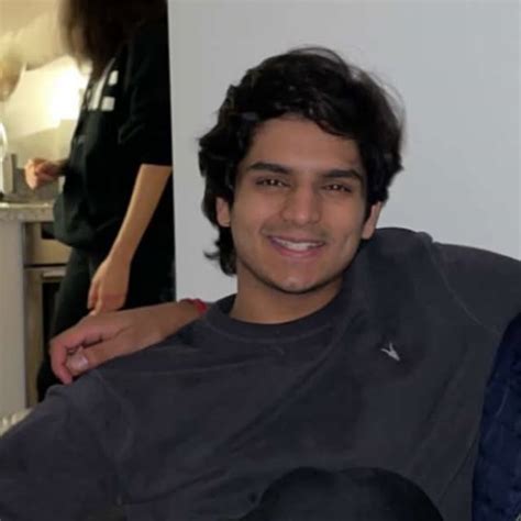 Yash Lakhwani Yashlakhwani On Threads