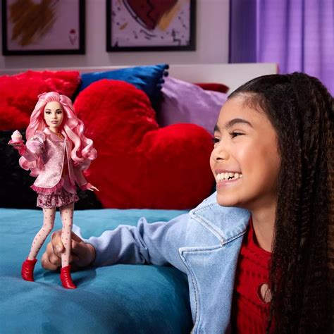 Descendants The Rise Of Red Collection On Disney Store Extra Magic Minutes