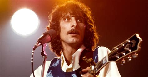 Tom Shipley Whose Ode To Weed Reached The Top 10 Dies At 84 The New York Times