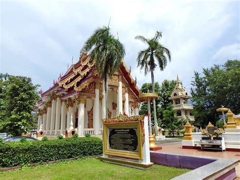 วัดศรีสุทธาวาส วัดเลยหลง เลย