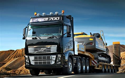 Volvo Truck Wallpapers Top Free Volvo Truck Backgrounds Wallpaperaccess