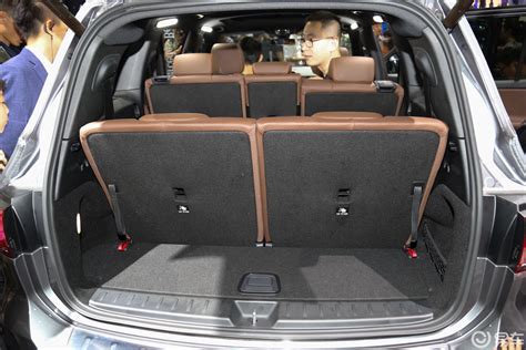 【奔驰glb图片 汽车图片大全】 易车