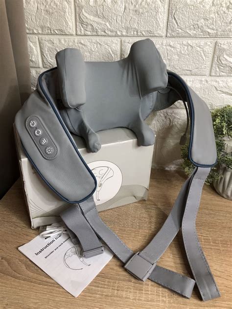 Масажер для шиї спини і плечей із заспокійливим зігріваючим ефектом 950 грн Інша техніка