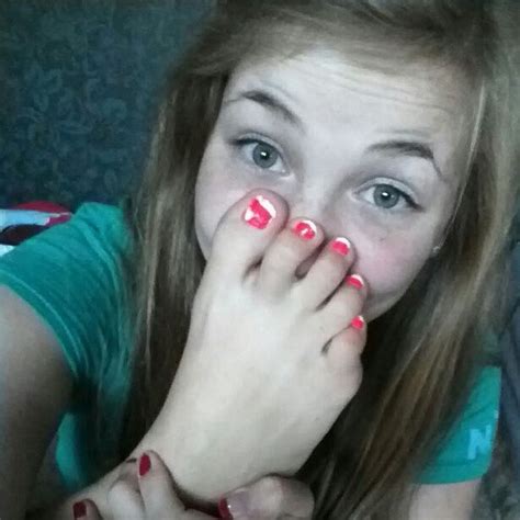 Sweet Smelling Teens Feet By Feet Smeller 💙 Feetsmeller On Tumblr