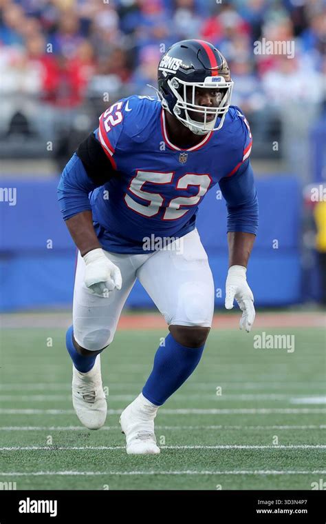 New York Giants Linebacker Victor Dimukeje 52 In Action Against The