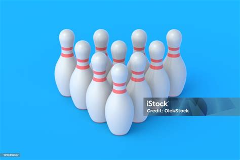 파란색 배경에 삼각형의 형태로 흰색 볼링 핀 활동적인 스포츠 취미와 레저 경쟁과 챔피언십 3d 렌더링 개념에 대한 스톡 사진 및 기타 이미지 Istock