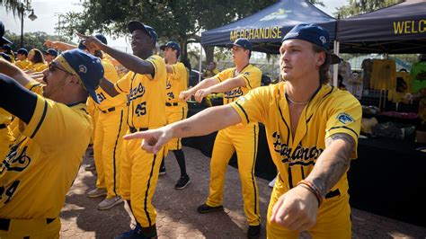 Savannah Bananas Take Banana Ball On Tour