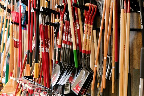 Lawn And Garden — Nelson Ace Hardware