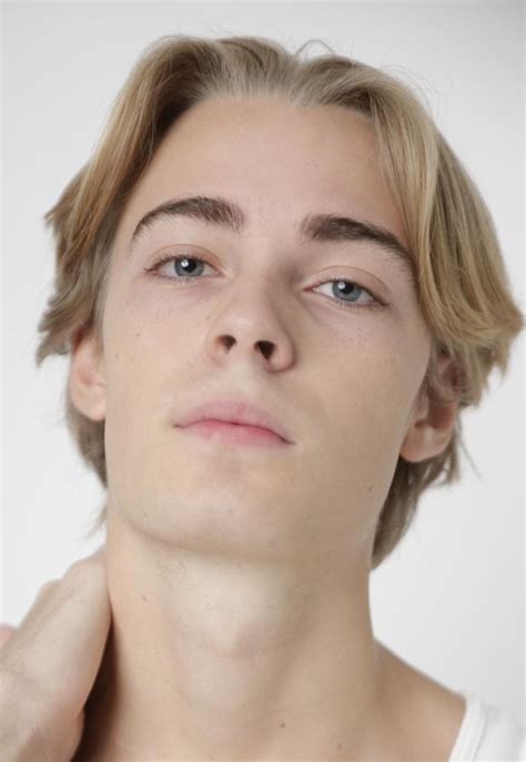 Gillian G Network Model Agency