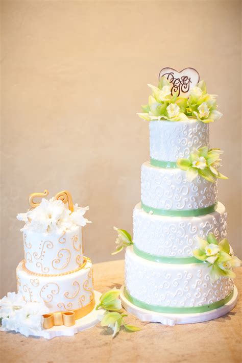 Orange And Green Wedding Cakes White Wedding Cake Orange Green Flowers