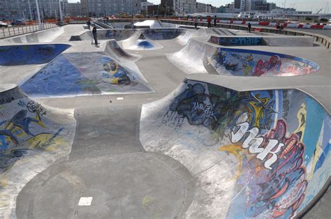 Description Skatepark In Le Havre 2 Skateboardfahren Skaten