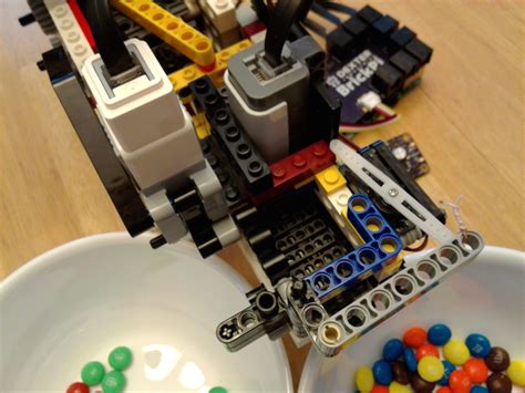 Raspberry Pi Mandm Color Sorter Project Sort Your Mandms By Color
