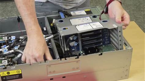 Lenovo Thinksystem Sr860 V3 Installing A Micro Sd Card Youtube