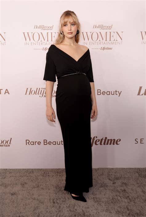 제니퍼 로렌스가 외모 리즈 찍은 비결 네이트뷰