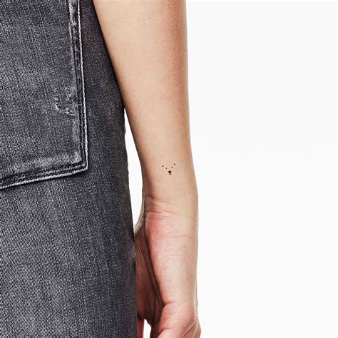 Small Polar Bear Face Temporary Tattoo Set Of 3 Etsy