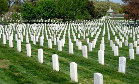 삼가 고인의 명복을 빕니다의 뜻과 띄어쓰기