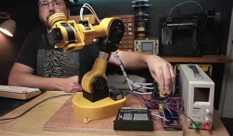 Increase A Robot Arms Payload Capacity By Relocating Its Wrist Motors Arduino Blog