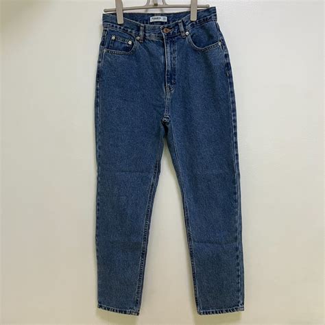 Pull And Bear Mom Jeans Womens Fashion Bottoms Jeans On Carousell