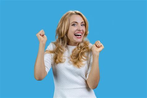 Premium Photo Portrait Of Excited Mature Woman Rejoices Something With Her Mouth Open Isolated