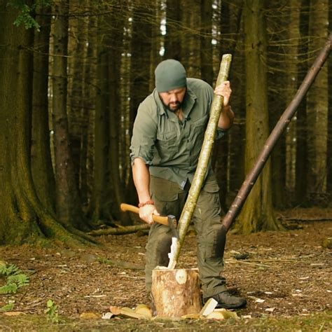 Axe Safety Basics Simple Rules For Using An Axe Safely In The Woods