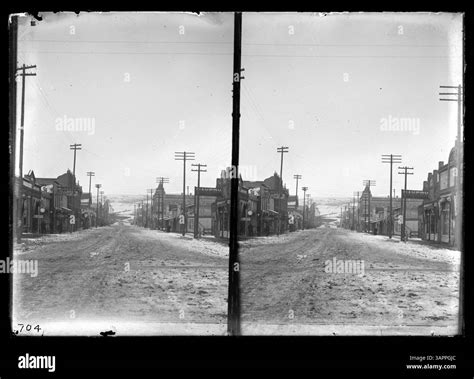 Stereo Photograph Of Main Street Pendleton Oregon Taken By Lee
