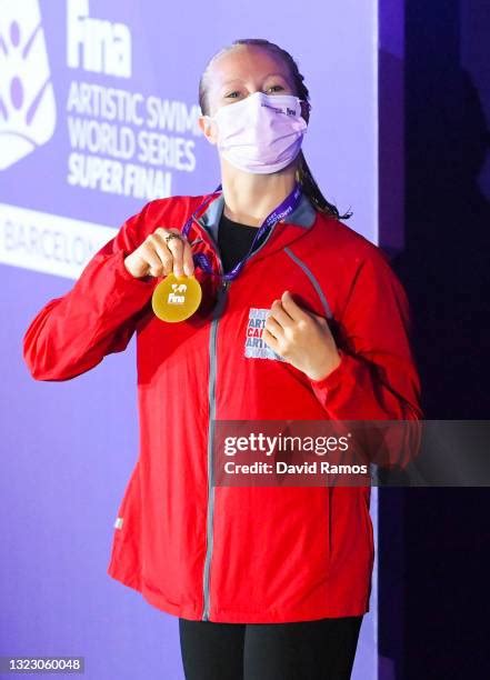 Swimmer Jacqueline Simoneau Photos And Premium High Res Pictures Getty Images
