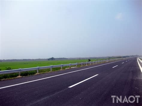 វៀតណាម នឹង សង់ ផ្លូវ ល្បឿន លឿន តម្លៃ ១ ៣ ពាន់ លាន ដុល្លារ ភ្ជាប់ ជាមួយ កម្ពុជា ដើម្បី តភ្ជាប់