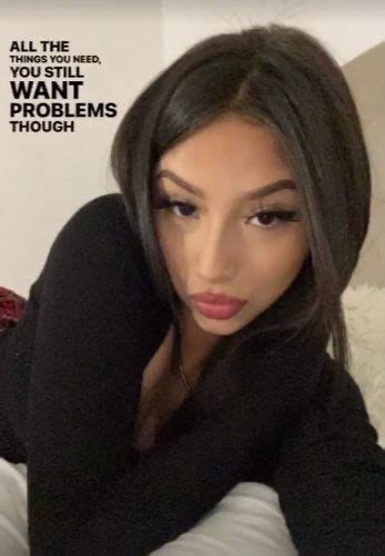 Pin On Pose For Selfies