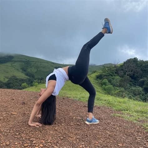 Lisha Yog Shala Lisha Salecha Threads Say More