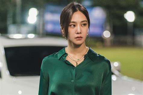 Han Ji Eun Talks About Her Character In Upcoming Drama When The Stars Gossip” Soompi