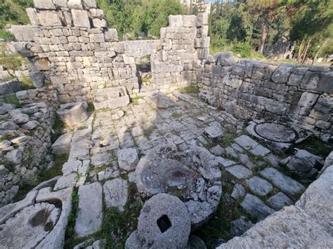 Chhim Roman Temple Rlebanon