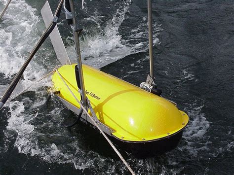 2000 Combined Side Scan Sonar And Sub Bottom Profiler