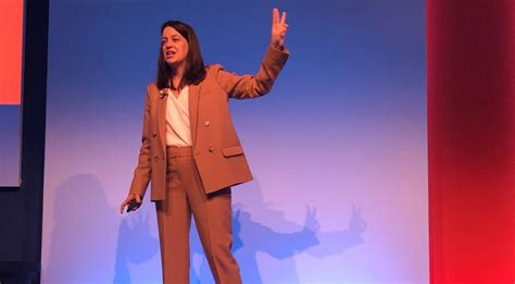 58 от компаниите наемат ИТ таланти извън националните граници според