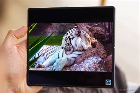vivo X Fold2 pictures, official photos