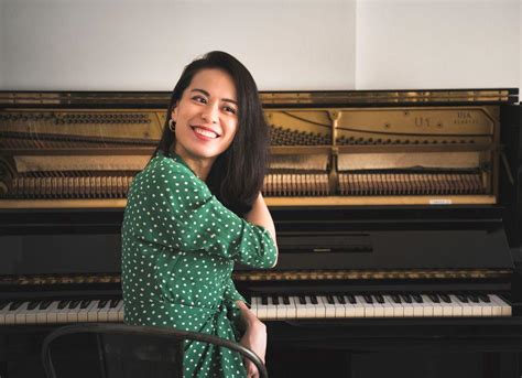 Amanda Lee Songs Events And Music Stats Viberate Com