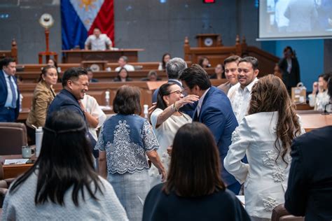 𝗦𝗘𝗡𝗔𝗧𝗢𝗥𝗦 𝗗𝗘𝗟𝗜𝗩𝗘𝗥 𝗔𝗗𝗗𝗥𝗘𝗦𝗦𝗘𝗦 𝗔𝗦 Senate Of The Philippines Facebook