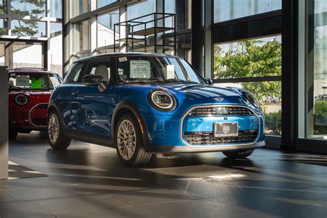 Checkered Flag Mini Virginia Beach Va