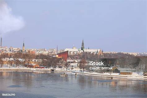 Stockholm Pemandangan Musim Dingin Djurg229rden Dengan Wasa Dan Nordic