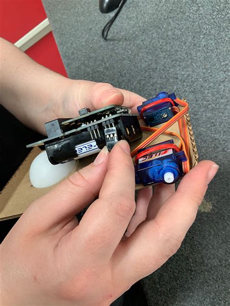 how to make an rc car with the simple servos starter pack for bbc micr