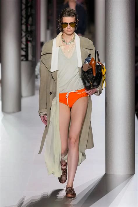 Мокасини наймодніша альтернатива лоферам цього року Читайте на Ukr Net