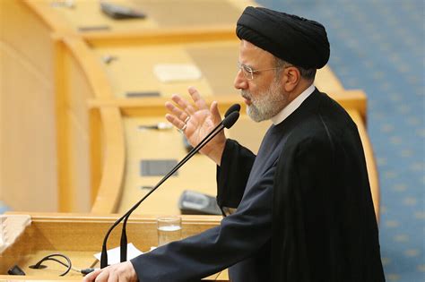 ببینید رئیس‌جمهور میز برجام را ترک نکردیم اما به غربی‌ها اعتماد نمی