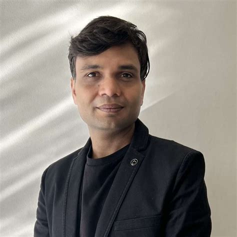 Maximizing Efficiency Deploying Multiple Digital Applications Including Siebel Crm On A