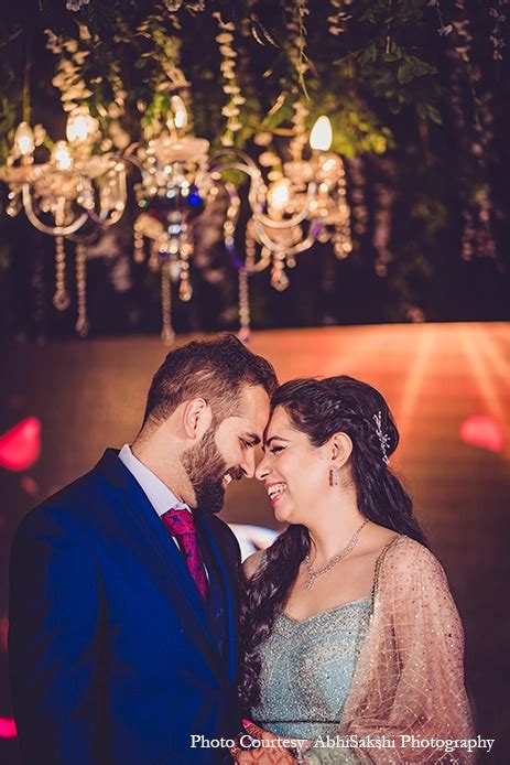 Astha Pujari And Deepanshu Sachdeva Rajhans Hotel Surajkund Weddingsutra