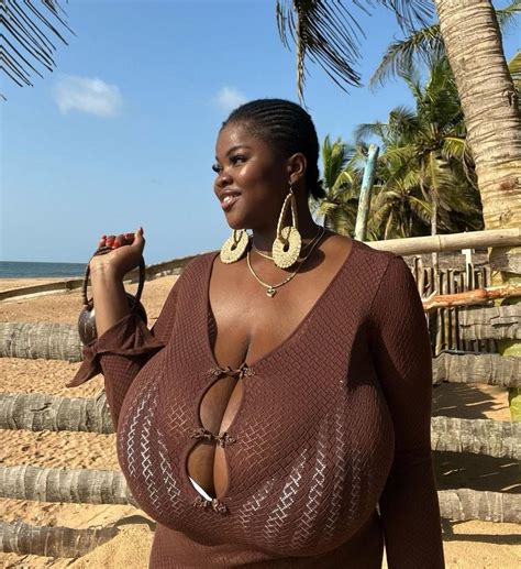Absolutely Massive R Biggerthanhertorso