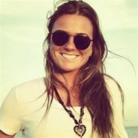 Stream Caroline Prietsch Music Listen To Songs Albums Playlists For