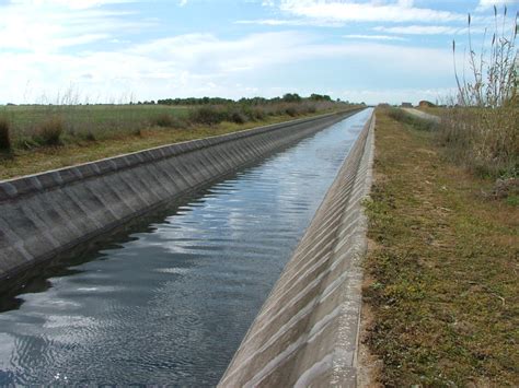 Pvc Geomembranes For The Waterproofing Of Canals